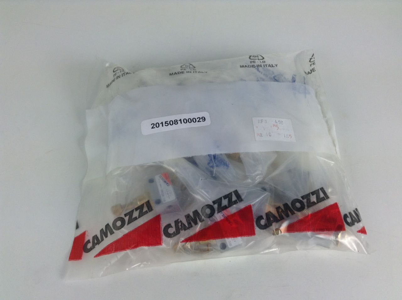 Camozzi RFU 452-M5 Flow Control Valve - New Factory Pack (10 Pcs)