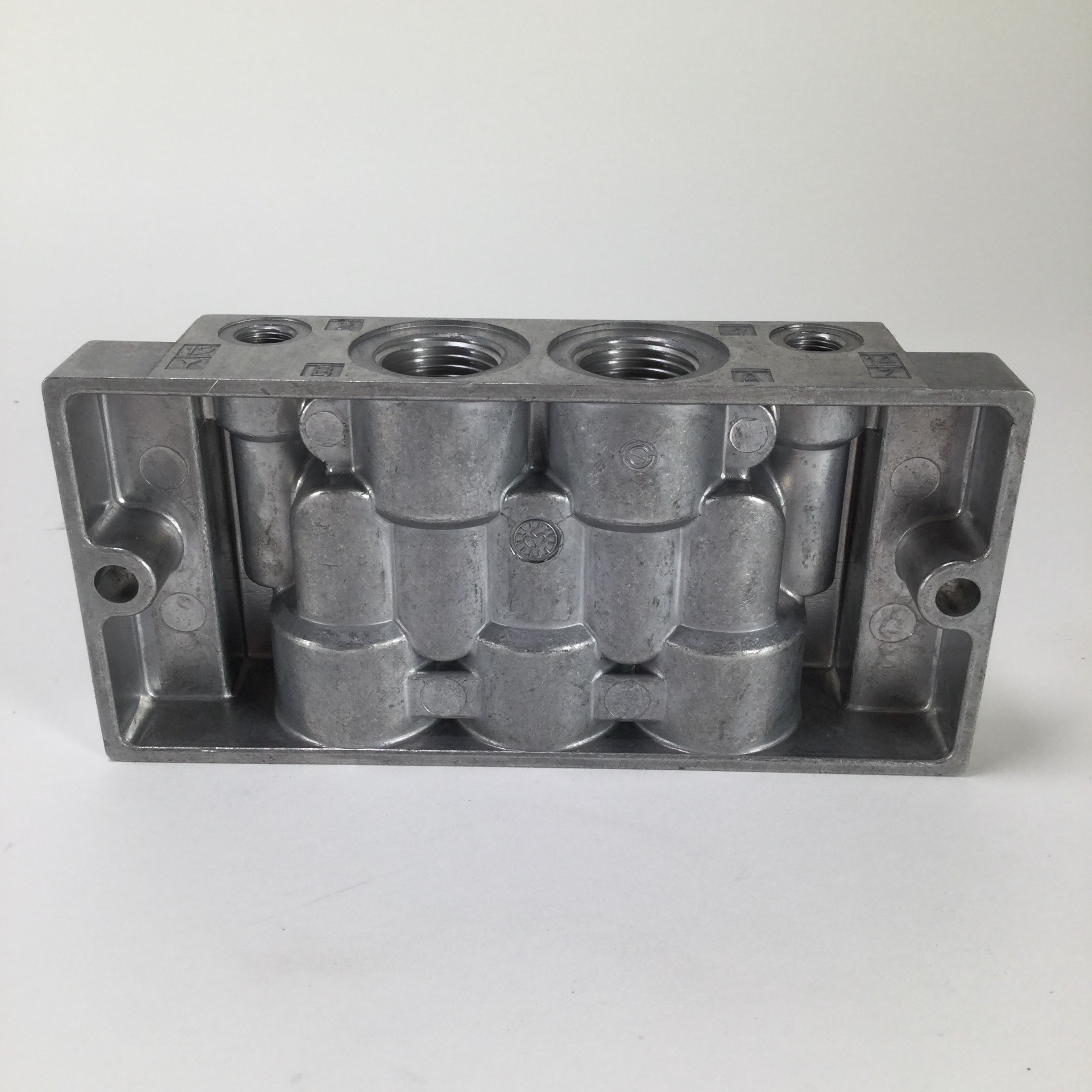 Festo VDMA 24345-A-3 sub bases valves side ported verteiler New NMP