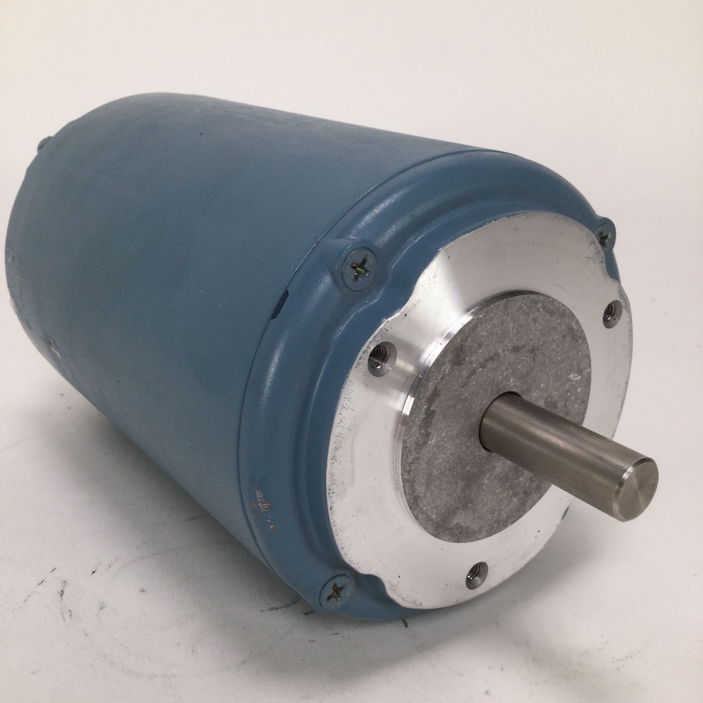 Superior Electric SS702 Synchronous motor 240VAC 60/72RPM NEW NMP