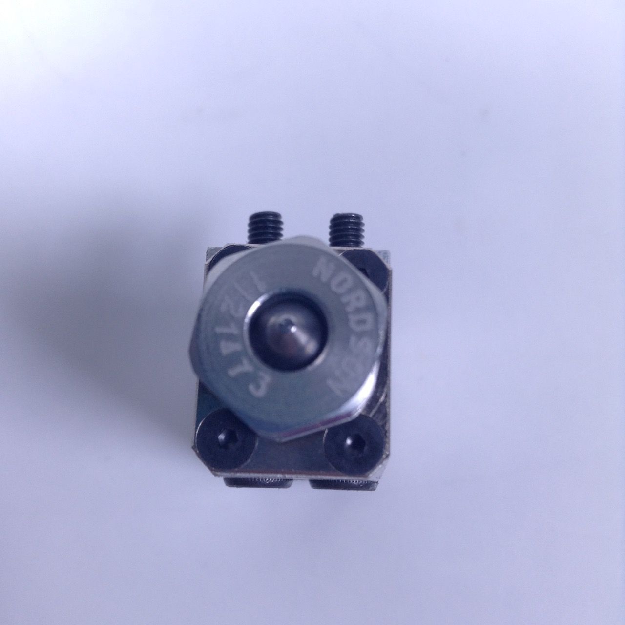 Nordson SA16E Hot Adhesive Dispensing Gun / Nozzle SureBead NMP