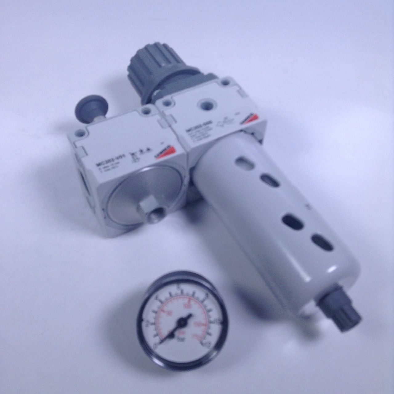 Camozzi MC202-D00 MC202-V01 Filter Regulator Isolation Valve NFP