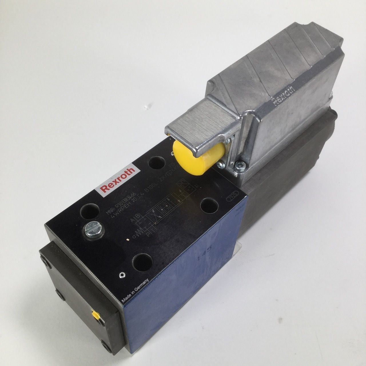 Rexroth R901383466 Proportional directional valve 4WRPEH 10 New NMP