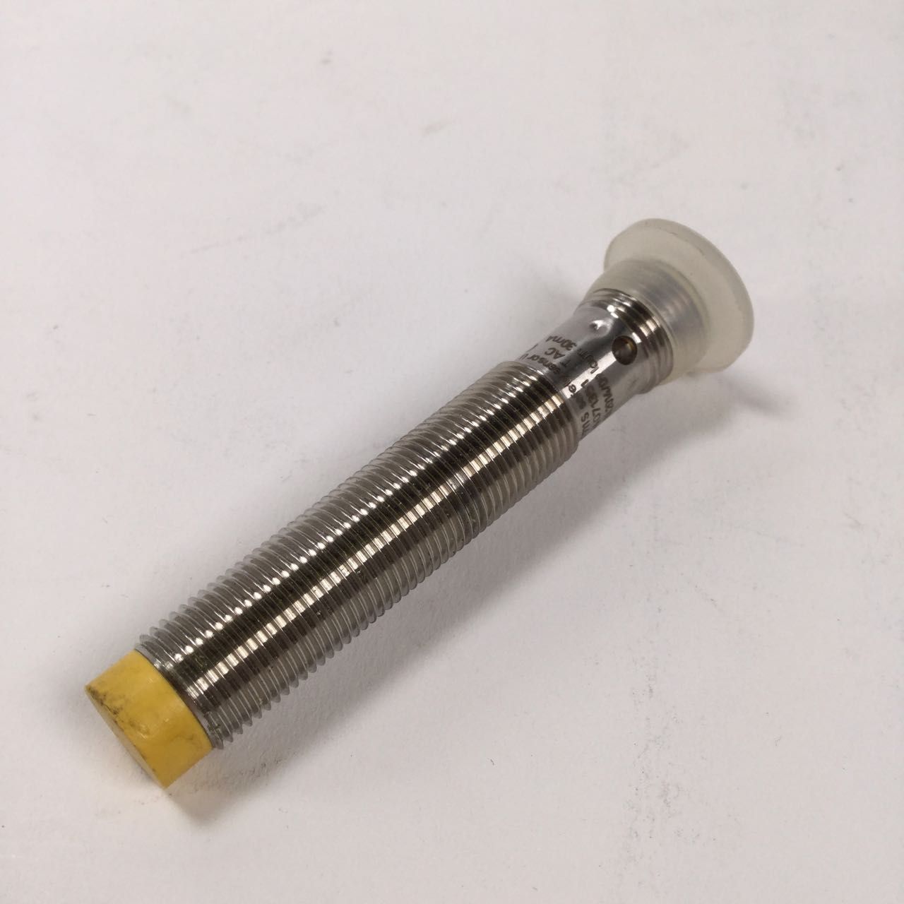 Ifm Electronic GF711S inductive sensor GIFA4004-2PS/SIL2/V4A/US New NFP