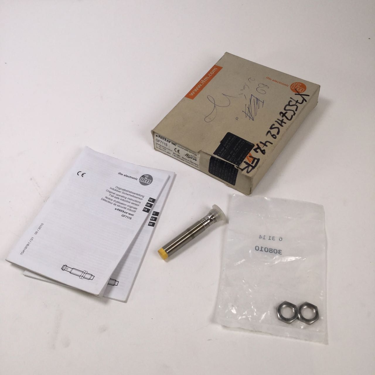 Ifm Electronic GF711S inductive sensor GIFA4004-2PS/SIL2/V4A/US New NFP