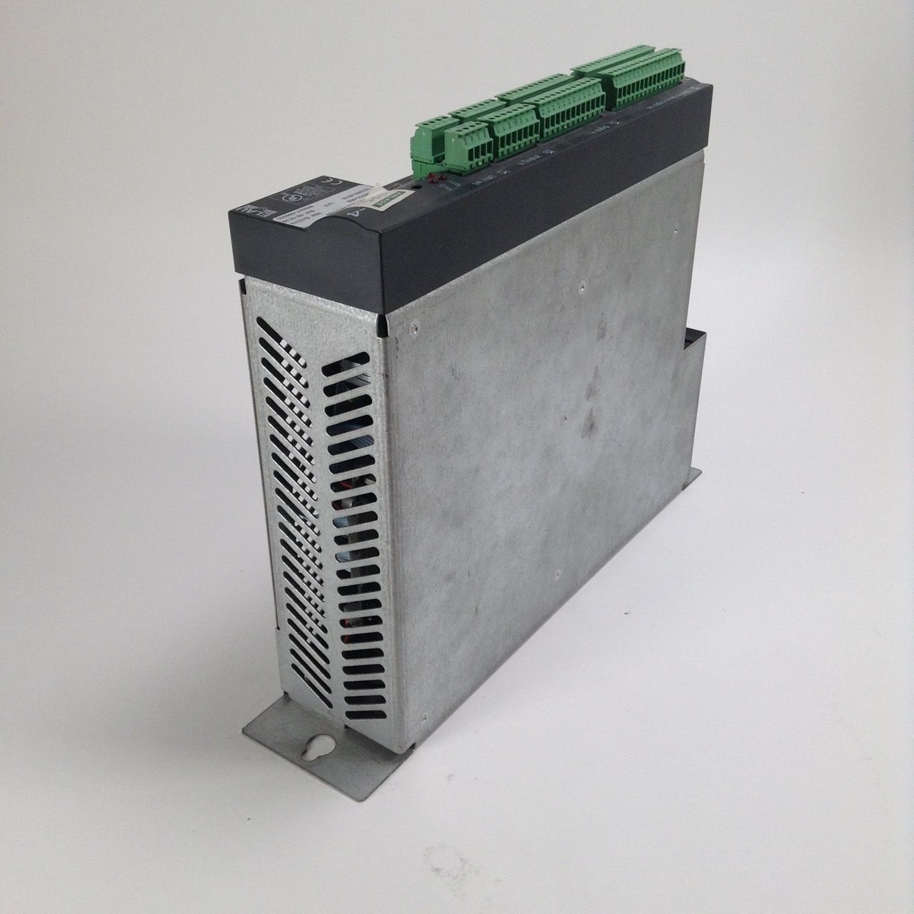 Elau MAX41101008991100 Pacdrive M MAX-4/11/01/008/99/1/1/00 MAX-4 Used UMP