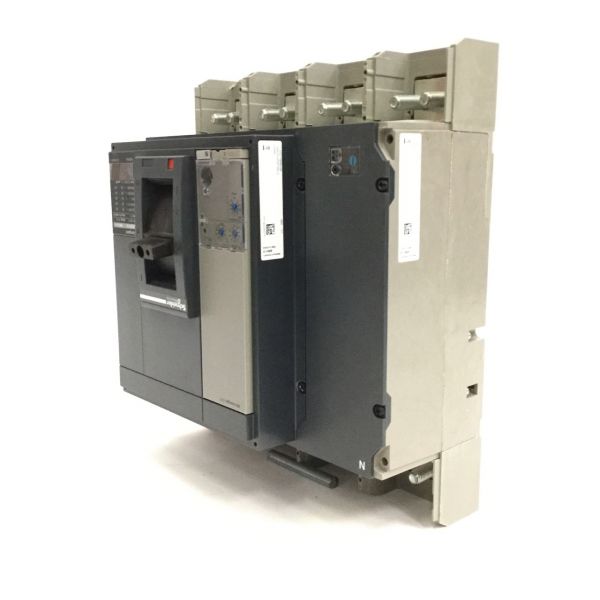 Schneider Electric 33469 circuit breaker Compact NS800N trip unit New NFP