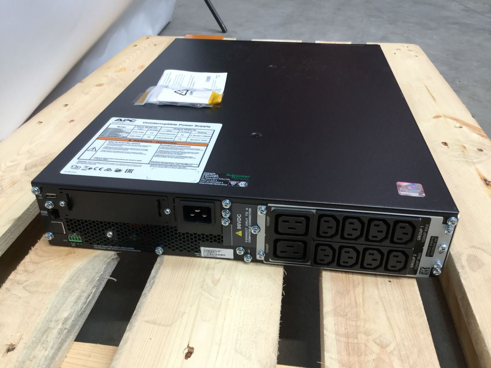 Schneider Electric SRT3000RMXLI | Maxodeals