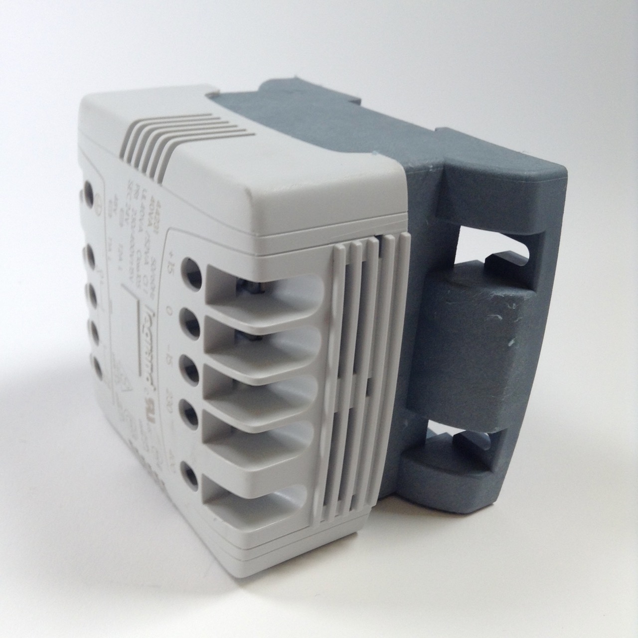 Legrand UL40VA | Maxodeals