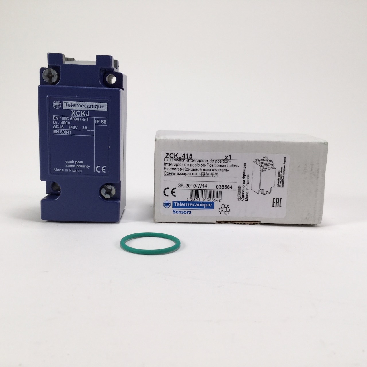 Telemecanique ZCKJ415 | Maxodeals