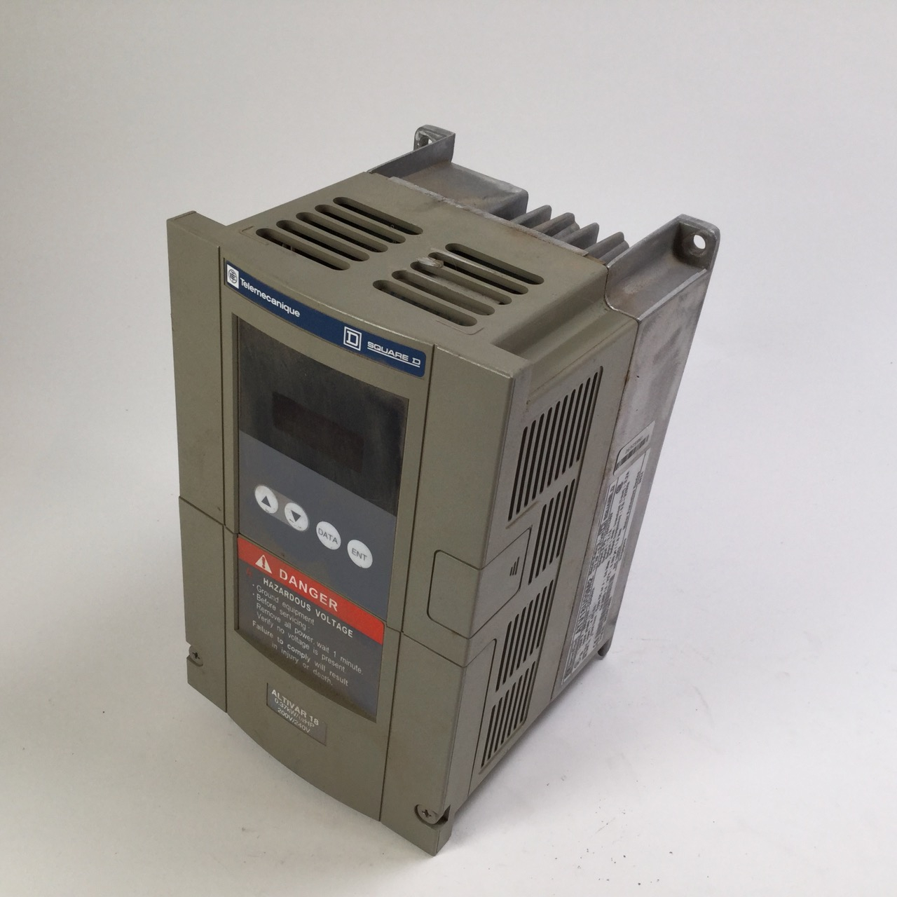 Telemecanique ATV18U09M2 | Maxodeals