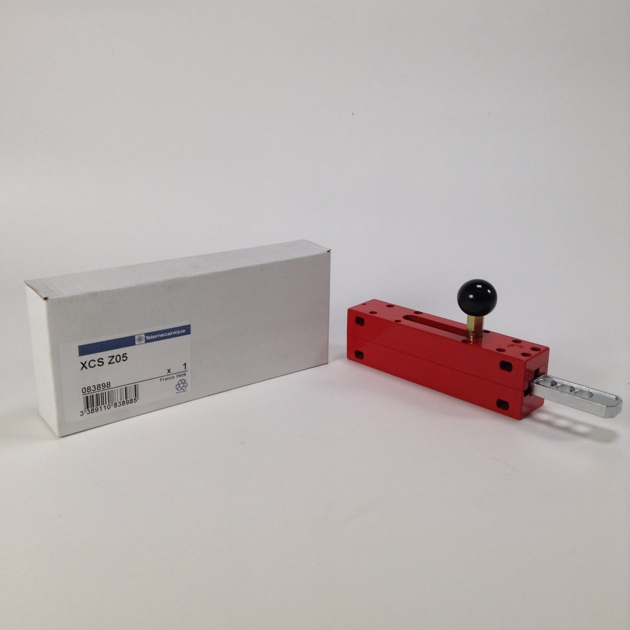 Telemecanique XCSZ05 | Maxodeals