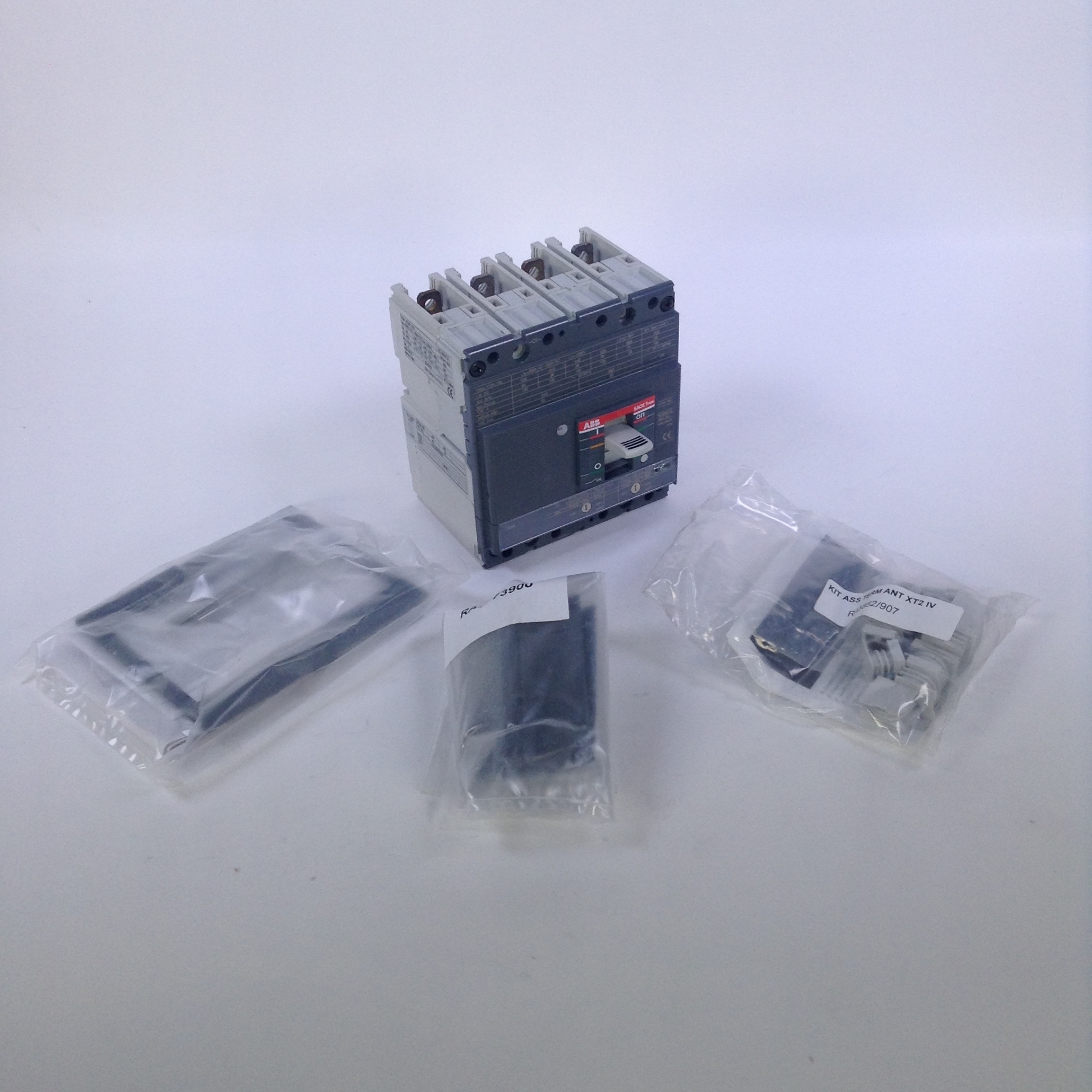 ABB XT2N-160 Circuit breaker sace tmax NEW NFP