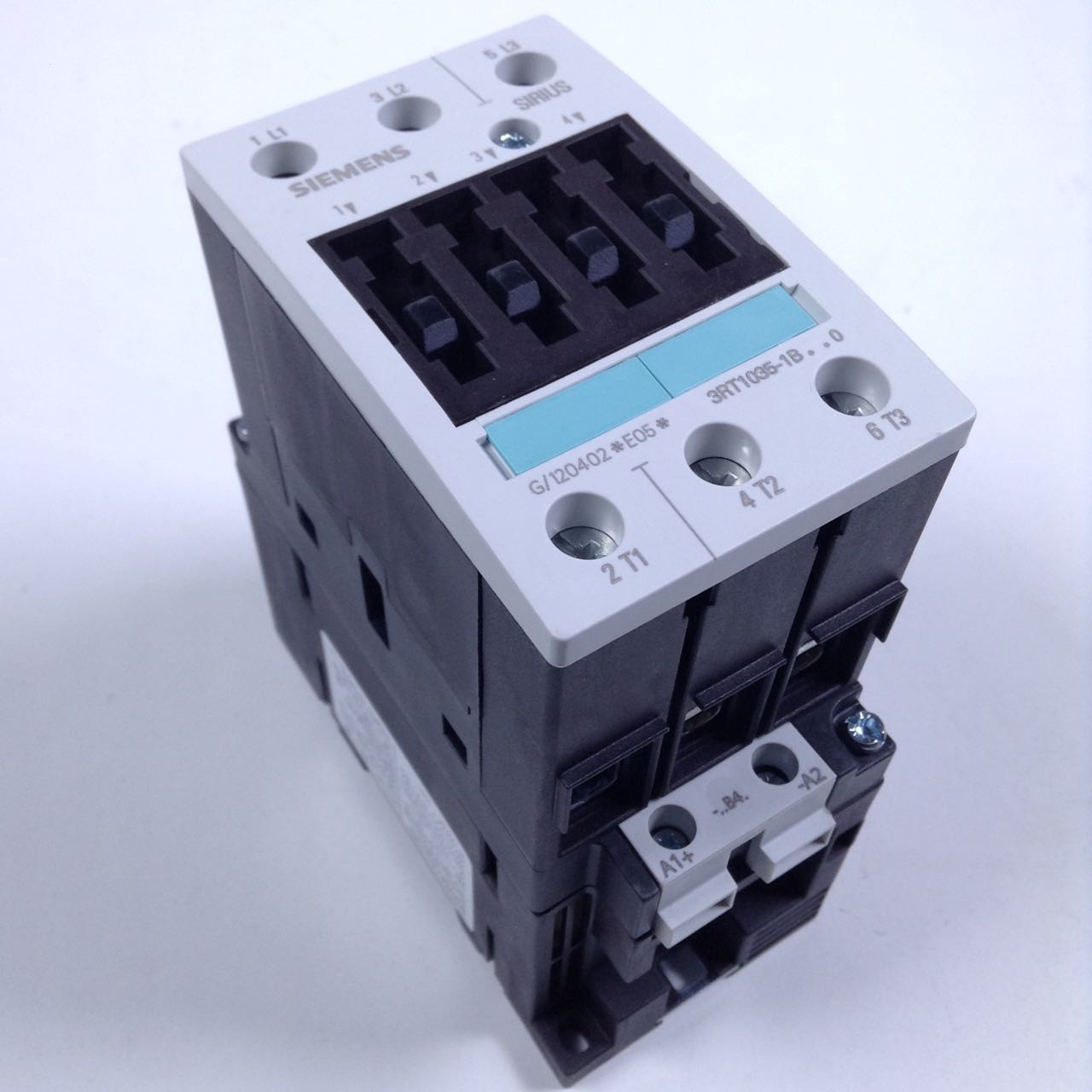 Siemens 3RT1035-1BB40 Contactor AC-3: 18.5kW 400V 24V NFP