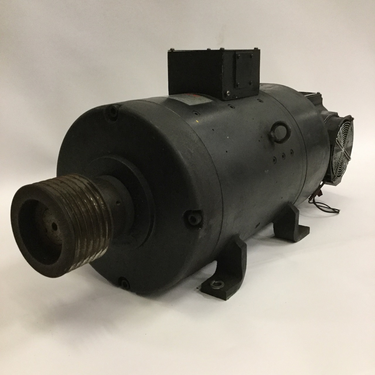 Fanuc A06B-0813-B002 | Maxodeals