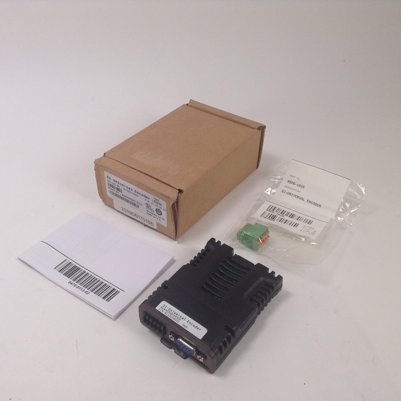 Control Techniques 82400000018300 SI-Universal Encoder Kontrollverfahren New NFP