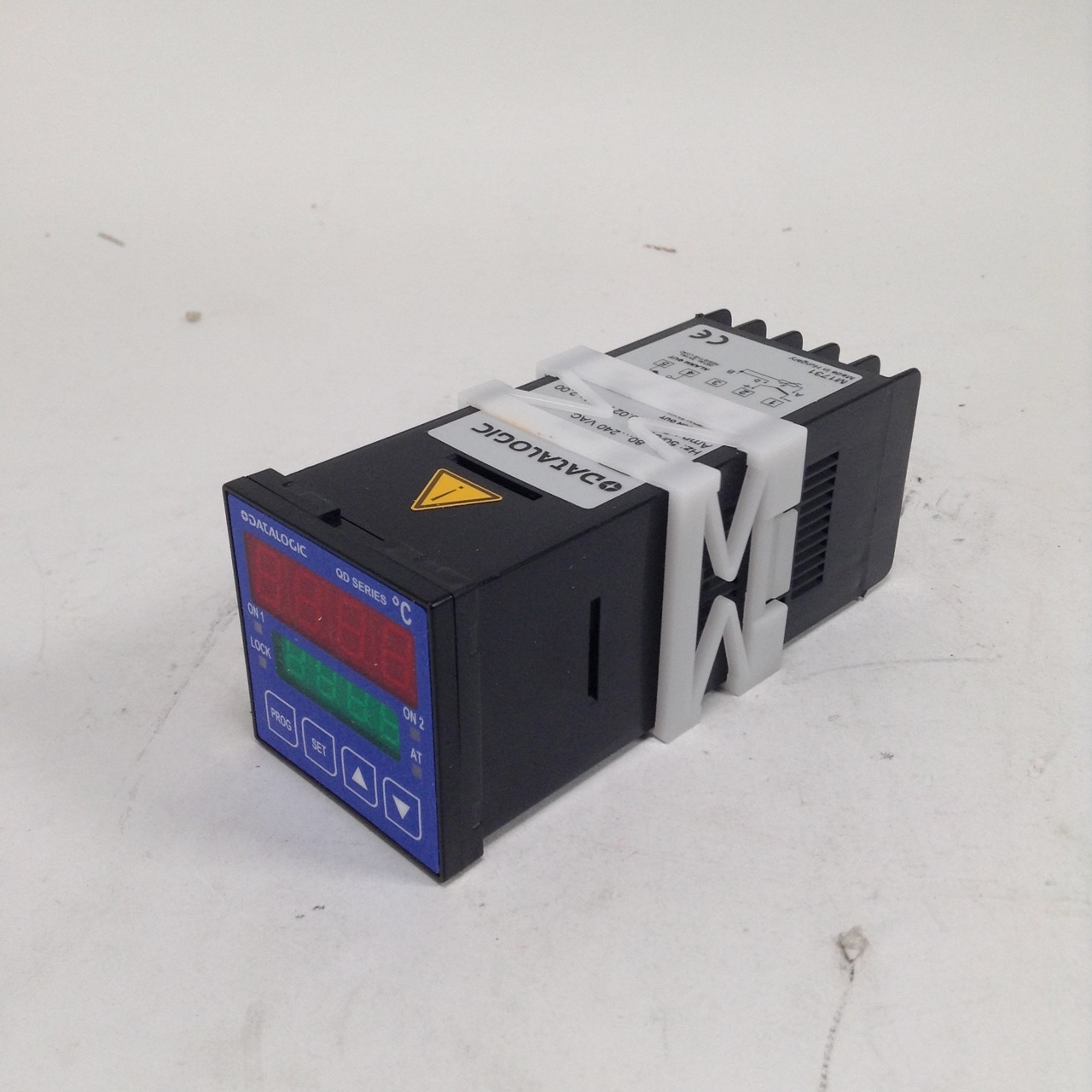 Datalogic QD-10 Temperature Controller 74031020 Temperaturregler New NFP